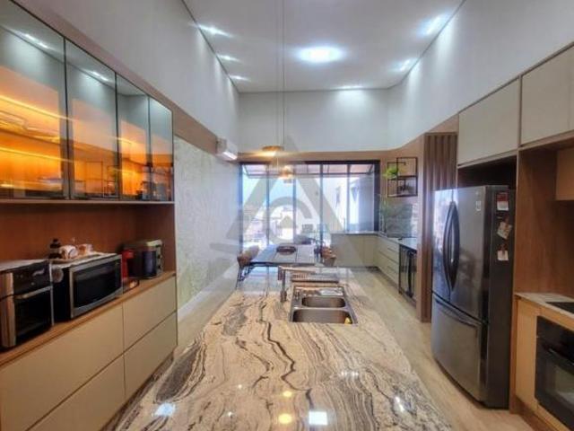 Casa à venda em Campinas, Swiss Park, com 4 suítes, com 254 m², Saint Moritz Swiss Park