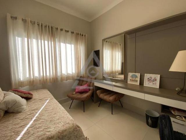 Casa à venda em Campinas, Swiss Park, com 4 suítes, com 261 m², Biel Swiss Park