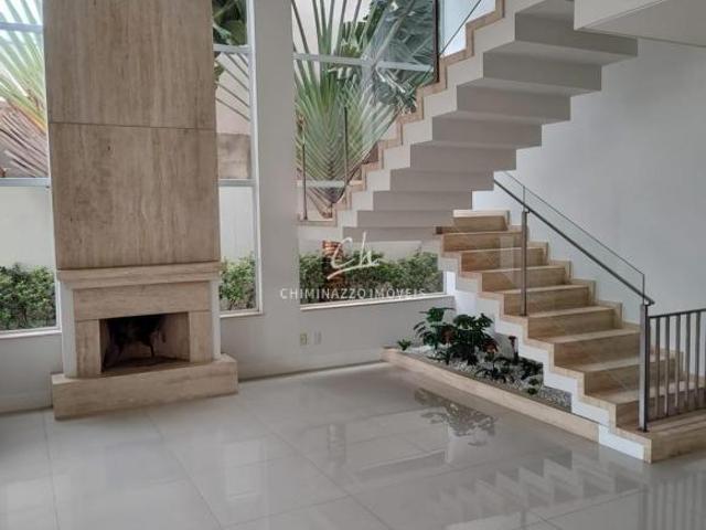 Casa à venda em Campinas, Swiss Park, com 5 suítes, com 354.56 m², Swiss Park Basel