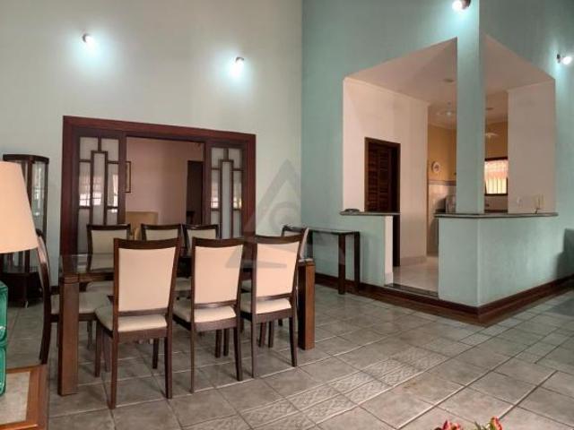 Casa à venda em Campinas, Parque Alto Taquaral, com 2 suítes, com 193 m²