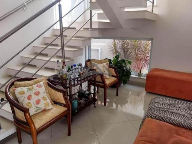 Casa à venda em Campinas, Parque das Quaresmeiras, com 4 suítes, com 293 m², Parque das Quaresmeiras