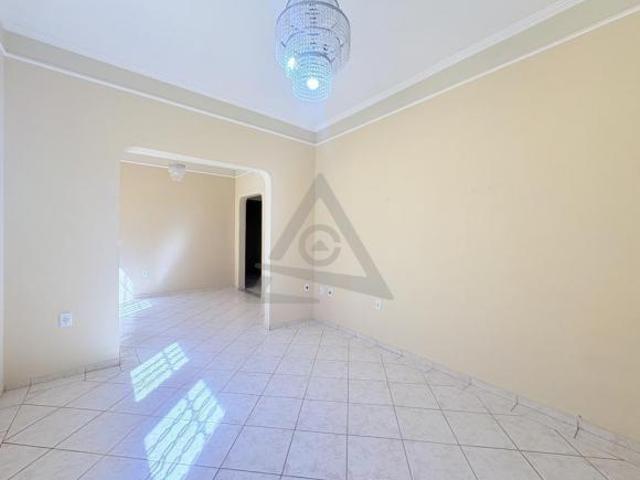 Casa à venda em Campinas, Parque Jambeiro, com 4 quartos, com 250 m²