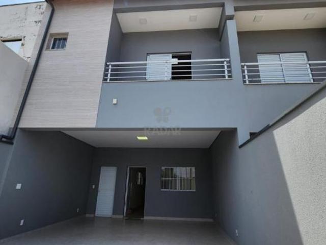 Casa à venda em Campinas, Parque Jambeiro, com 3 suítes, com 137 m²
