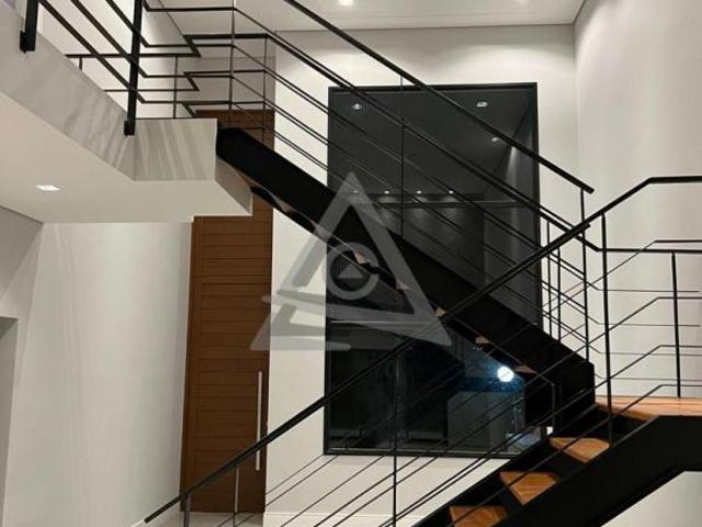 Casa à venda em Campinas, Parque Rural Fazenda Santa Cândida, com 3 suítes, com 196 m²