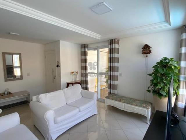 Casa à venda em Campinas, Parque Taquaral, com 4 suítes, com 256.75 m²