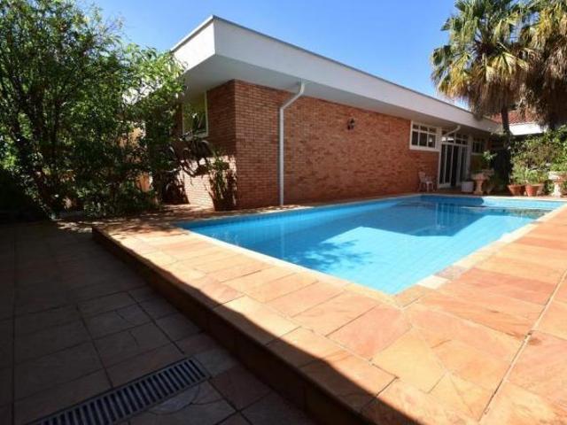 Casa à venda em Campinas, Parque Taquaral, com 4 suítes, com 466 m²