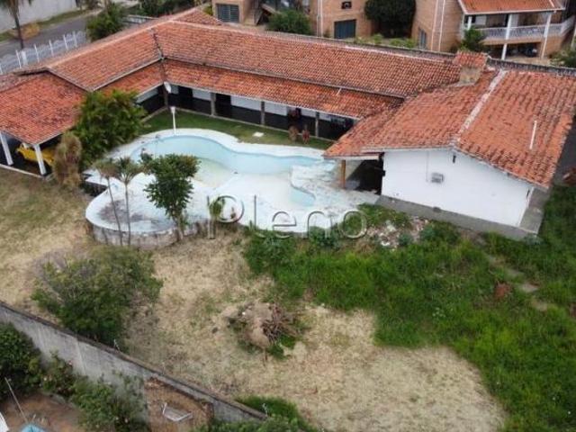 Casa à venda em Campinas, Parque Taquaral, com 5 quartos