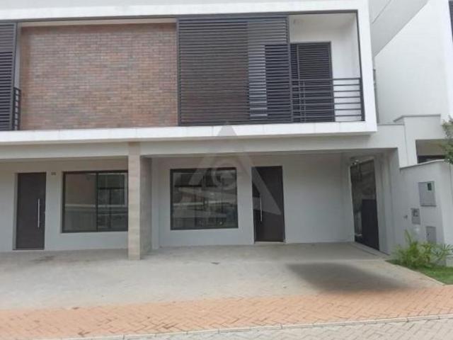 Casa à venda em Campinas, Parque Taquaral, com 3 suítes, com 130 m², Lagoa Sky Houses