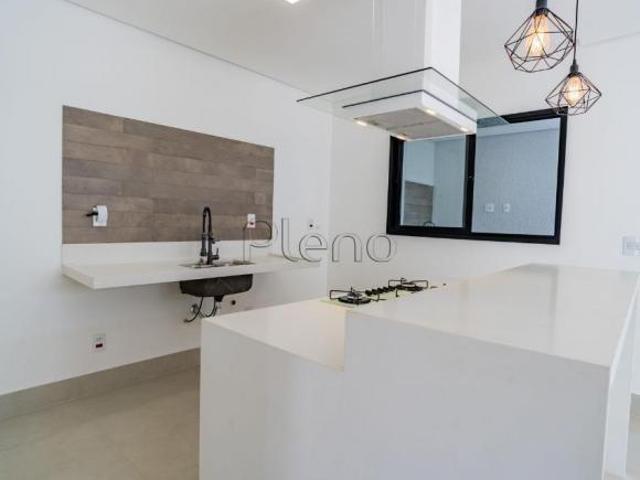 Casa à venda em Campinas, Parque Taquaral, com 3 suítes, com 232 m², Slim Village