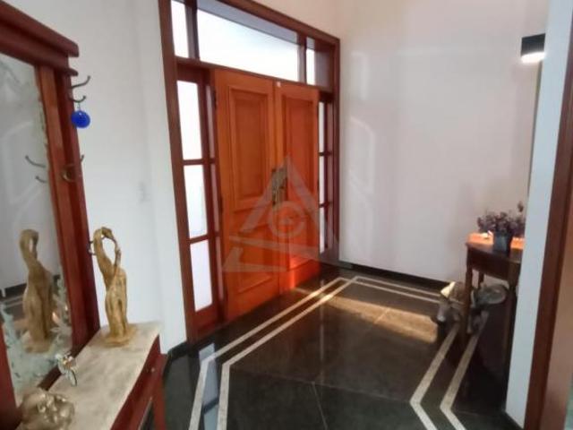 Casa à venda em Campinas, Parque Taquaral, com 3 suítes, com 436 m²