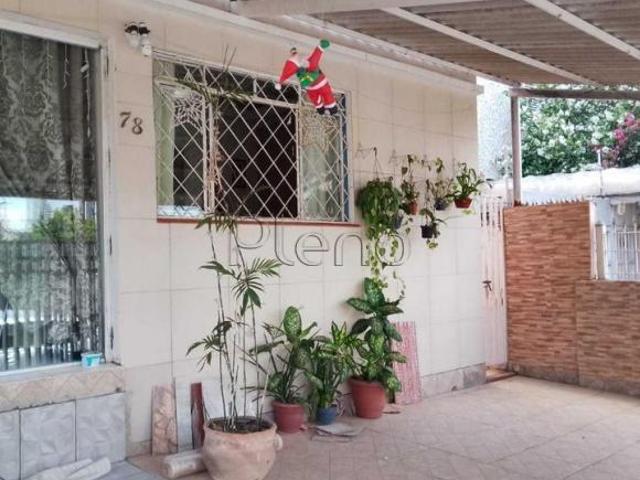Casa à venda em Campinas, Taquaral, com 3 quartos, com 132.55 m²