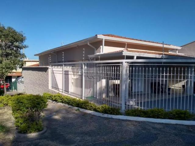 Casa à venda em Campinas, Taquaral, com 3 quartos, com 187 m²