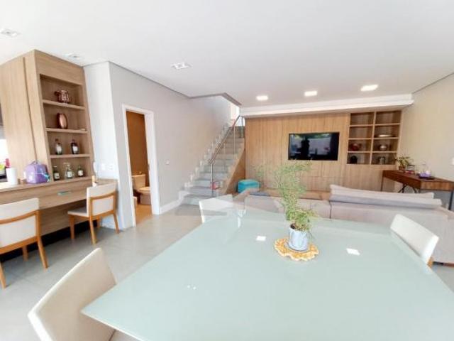 Casa à venda em Campinas, Vila dos Plátanos, com 3 suítes, com 244 m², Vila dos Plátanos