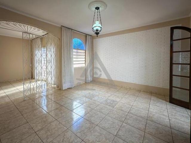 Casa à venda em Campinas, Vila Georgina, com 3 quartos, com 160 m²