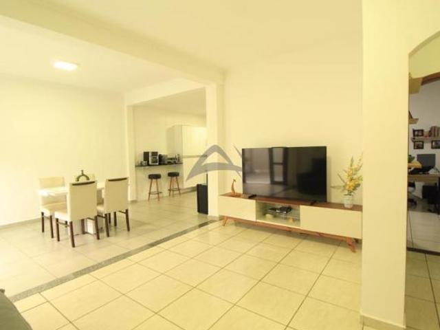 Casa à venda em Campinas, Vila Joaquim Inácio, com 3 quartos, com 200 m²