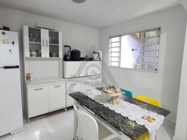 Casa à venda em Campinas, Vila Miguel Vicente Cury, com 2 quartos, 93 m² de área construída