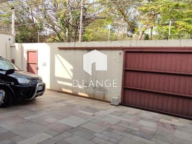 Casa à venda em Campinas, Vila Paraíso, com 3 suítes, com 325.66 m²
