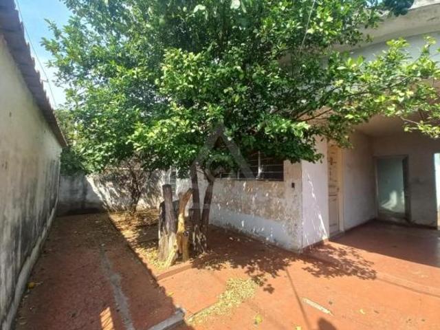 Casa à venda em Campinas, Vila Pompéia, com 3 quartos, com 185 m²