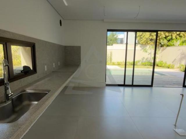 Casa à venda em Campinas, Ville Sainte Hélène, com 4 suítes, com 342 m², Ville Sainte Hélène