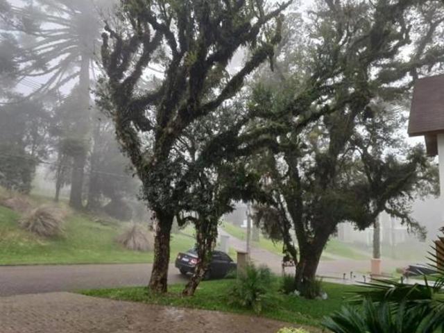 Casa a venda em Canela