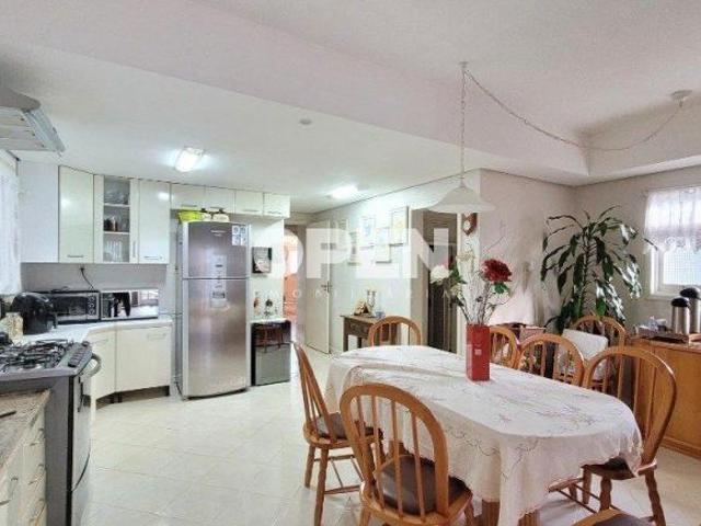 Casa à venda em Canoas