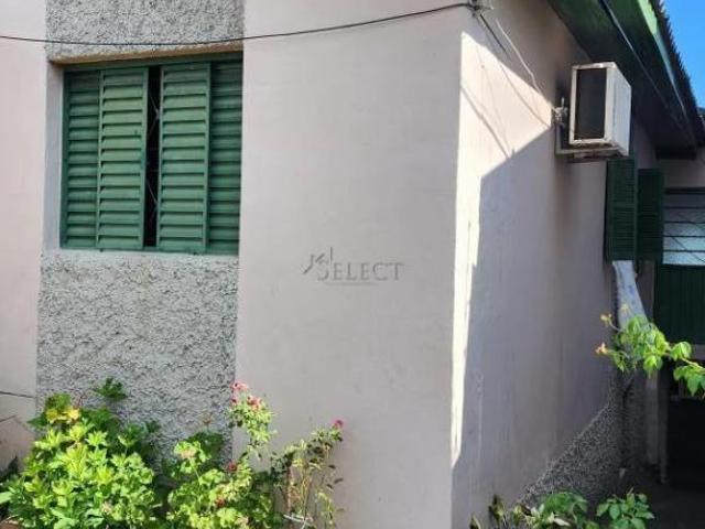 Casa à venda em Canudos