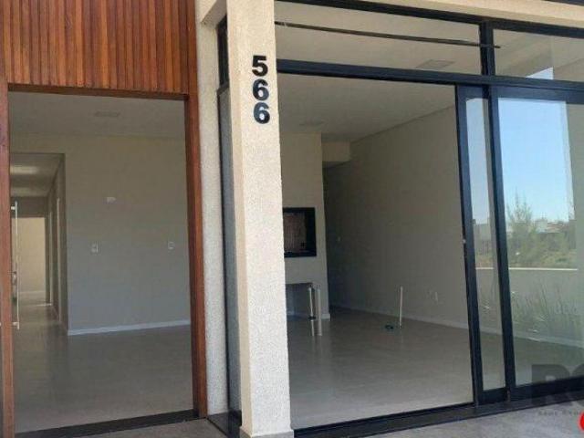 Casa à venda em Capão da Canoa