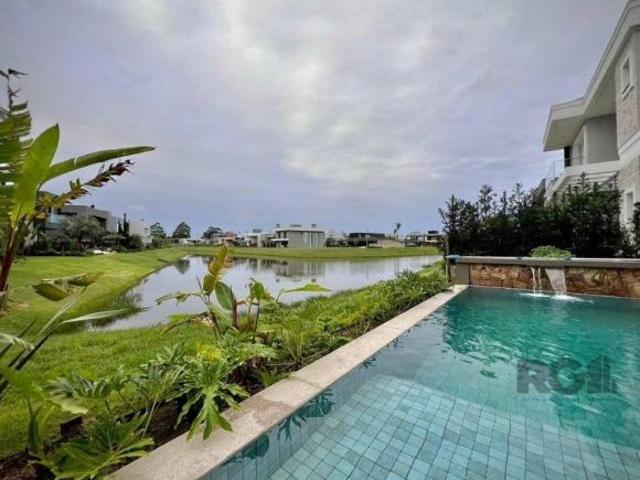Casa à venda em Capão da Canoa