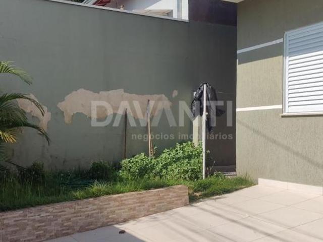 Casa à venda no bairro Capela em Vinhedo
