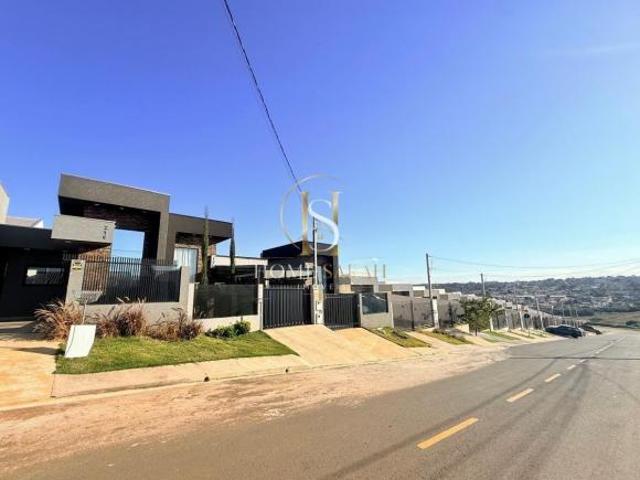 Casa à venda em Cará cará