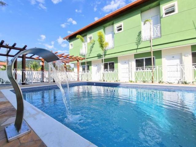 Casa à venda em Caraguatatuba