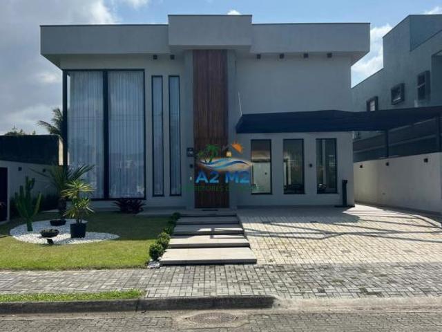 Casa à venda em Caraguatatuba