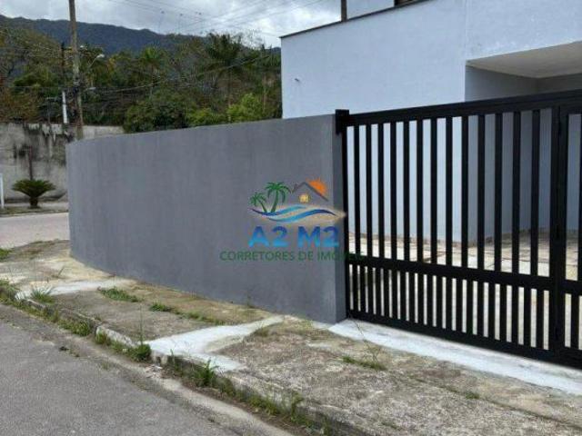 Casa à venda em Caraguatatuba
