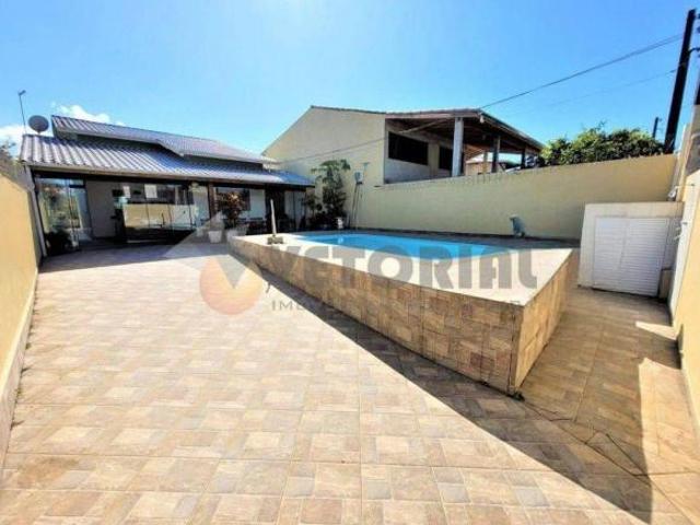 Casa à venda em Caraguatatuba, Balneário dos Golfinhos, com 2 quartos, 175m²