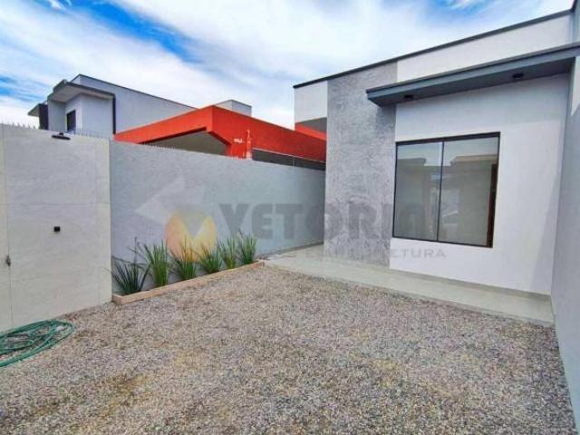 Casa à venda em Caraguatatuba, Balneário dos Golfinhos, com 2 quartos, 65,00m²