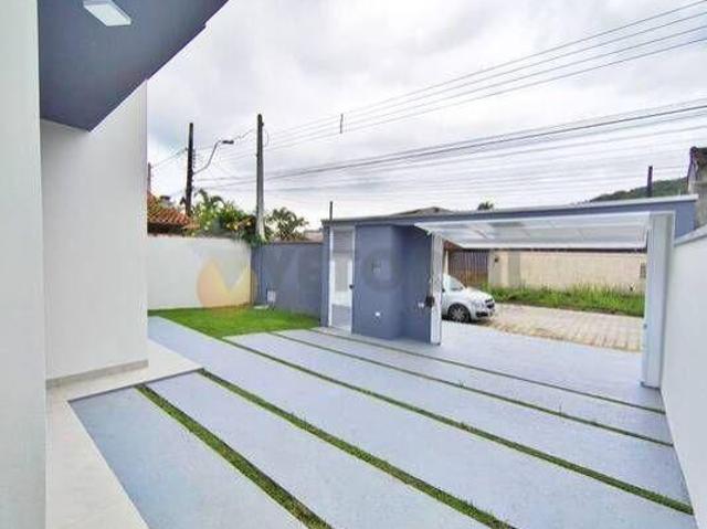 Casa à venda em Caraguatatuba, Centro, com 3 quartos, 100m²