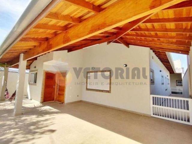 Casa à venda em Caraguatatuba, Cidade Jardim, com 3 quartos, 230,00m²