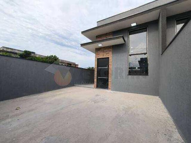 Casa à venda em Caraguatatuba, Golfinhos, com 3 quartos, 76m²