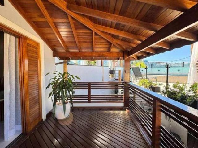 Casa à venda em Caraguatatuba, Jardim Califórnia, com 3 quartos, 276,00m²