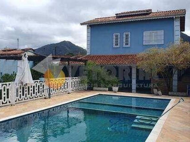 Casa à venda em Caraguatatuba, Martim de Sá, com 3 quartos, 211m²