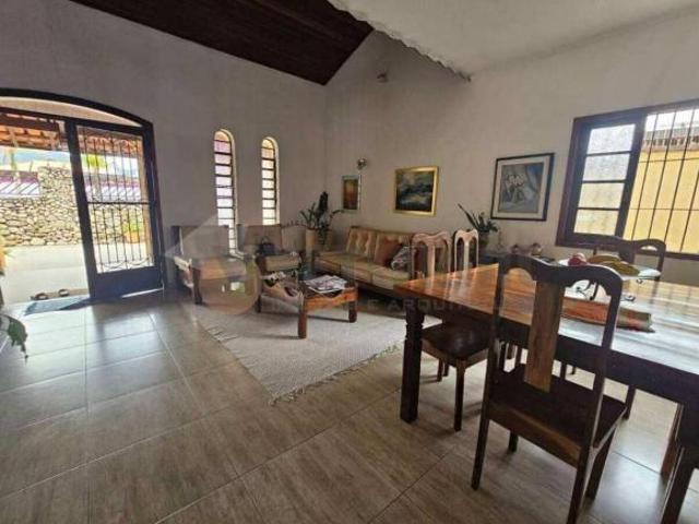 Casa à venda em Caraguatatuba, Martim de Sá, com 5 quartos, 290,00m²