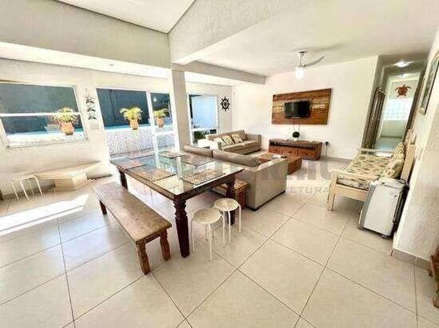 Casa à venda em Caraguatatuba, Massaguaçu, com 5 quartos, 179m²