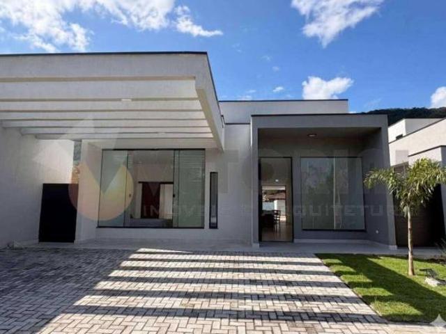Casa à venda em Caraguatatuba, Massaguaçu, com 3 quartos, 225,00m²