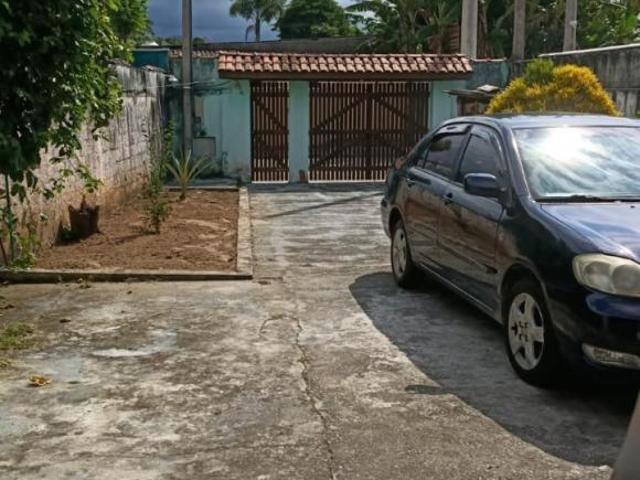 Casa à venda em Caraguatatuba SP, 1 quarto, 1 suíte, 1 sala, 2 banheiros, 6 vagas de garagem, 70m² n