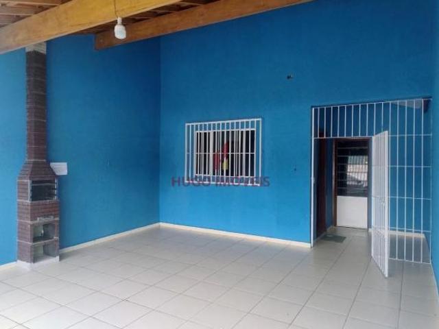 Casa à venda em Caraguatatuba SP, bairro Indaiá: 2 quartos, 1 suíte, 1 sala, 2 banheiros, 2 vagas, 6
