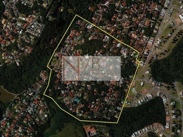 Casa à Venda em Carapicuíba: 4 Dorms, 3 Suítes, R$1.510.000