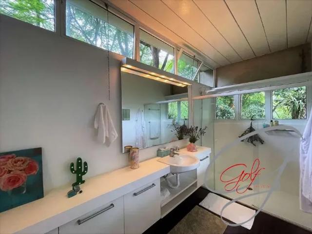 Casa a venda em Carapicuiba SP