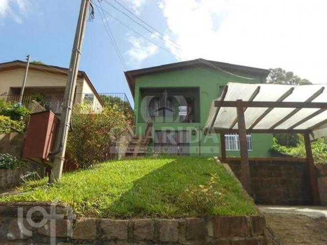 Casa à venda em Cascata com 280 m², 5 quartos, 2 vagas