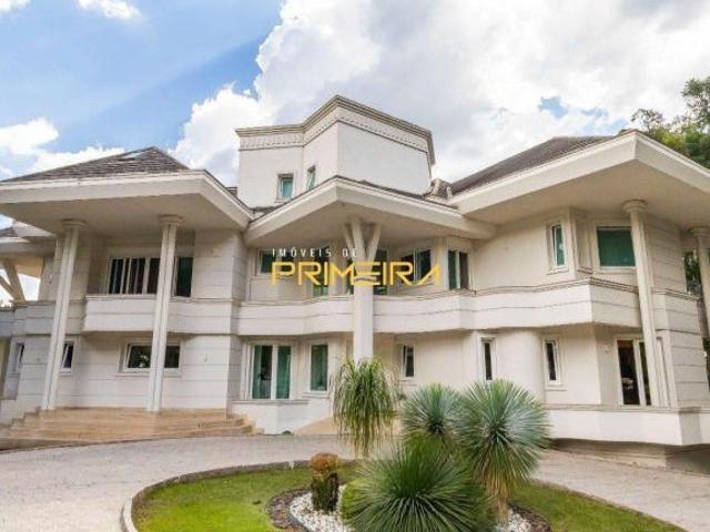 Casa à venda em Cascatinha