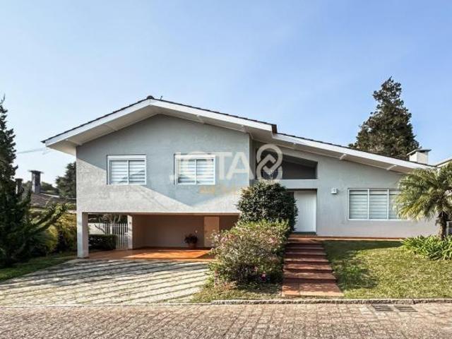 Casa à venda em Cascatinha
